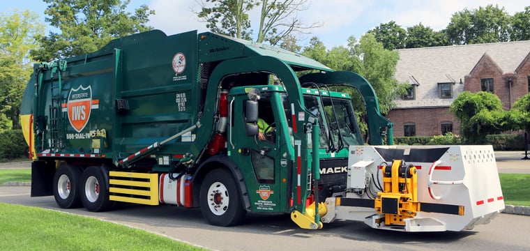 McNeilus Front Loader Garbage Truck | Atlantic Series