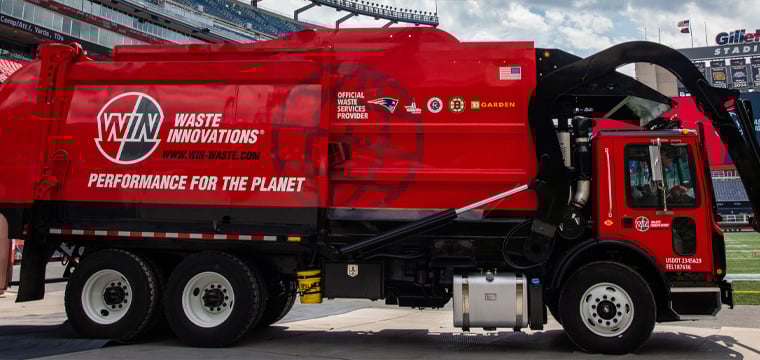 McNeilus Front Loader Garbage Truck | Atlantic Series